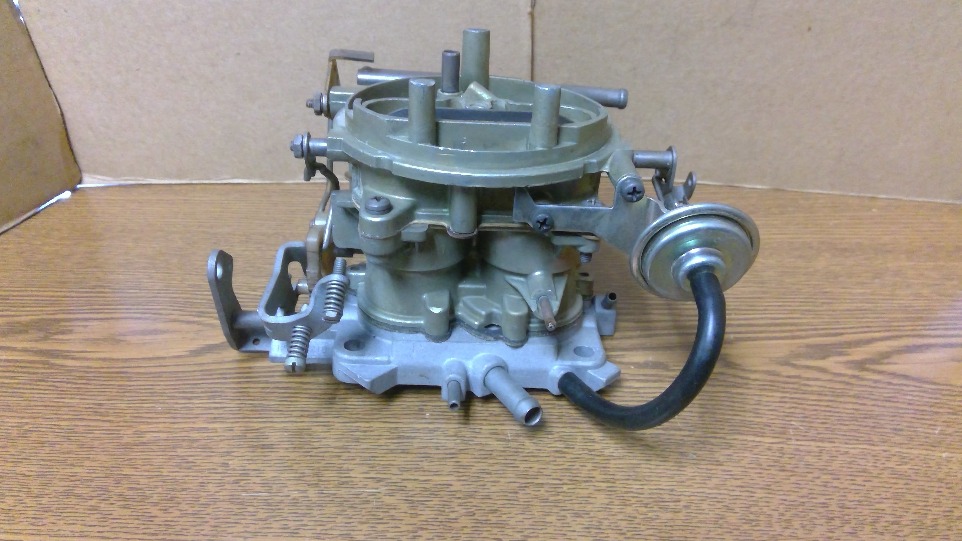 HOLLEY 2210 CARBURETOR 1973 360"-400" – United Automotive ...